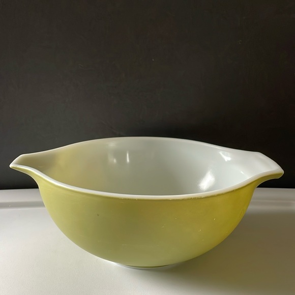 Pyrex | Kitchen | Vintage Pyrex 443 25 Quart Verde Bowl | Poshmark